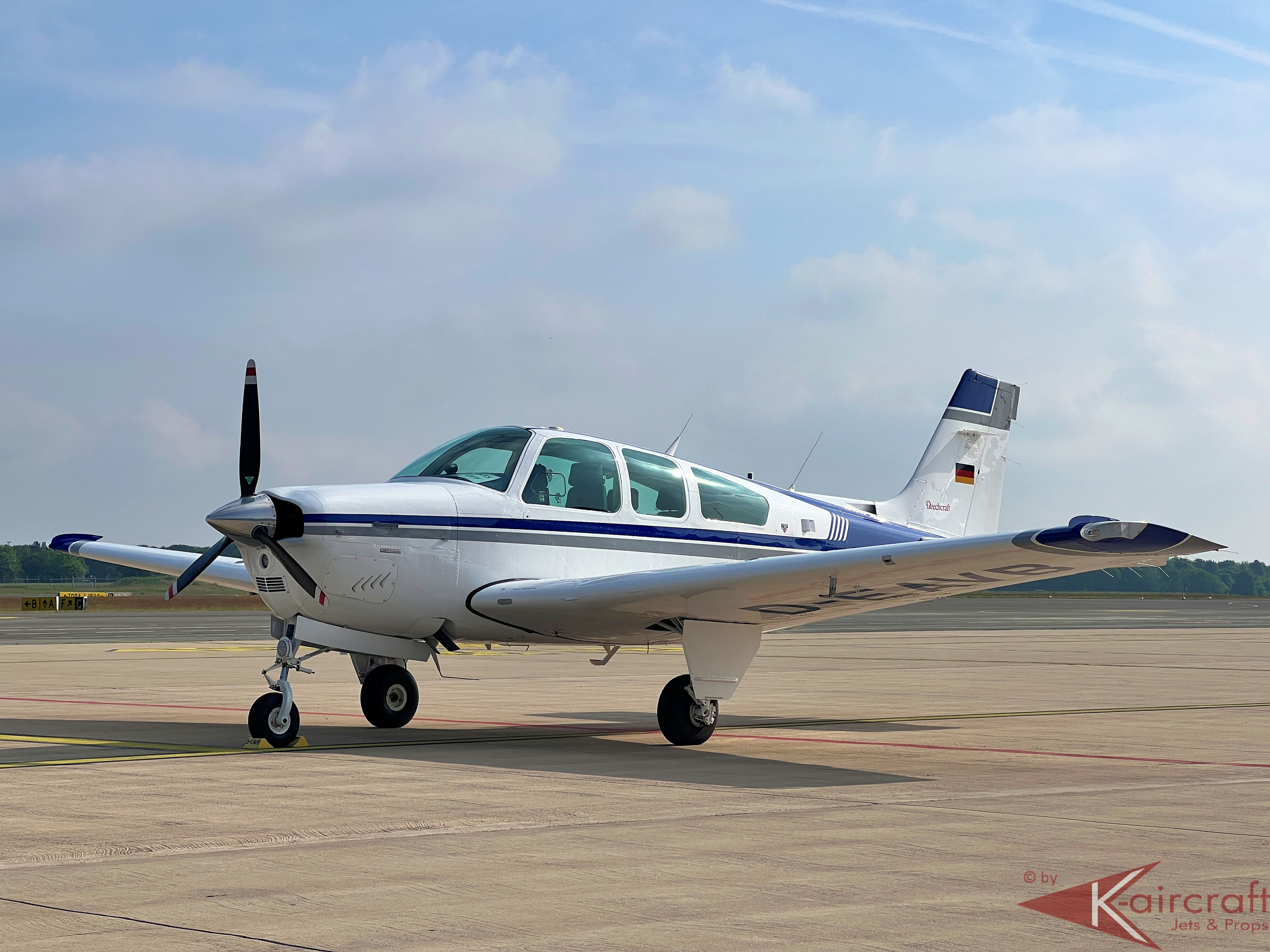 1987 Beechcraft Bonanza F33A | K-aircraft Jets & Props